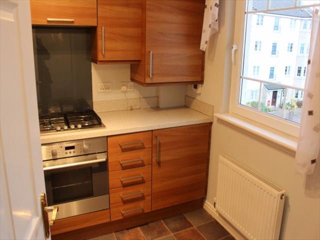 Simpson Square Perth 2 bedroom Flat to rent PH1