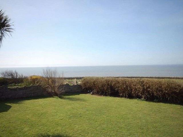 Craig Yr Eos Road Bridgend 4 bedroom Detached to rent CF32