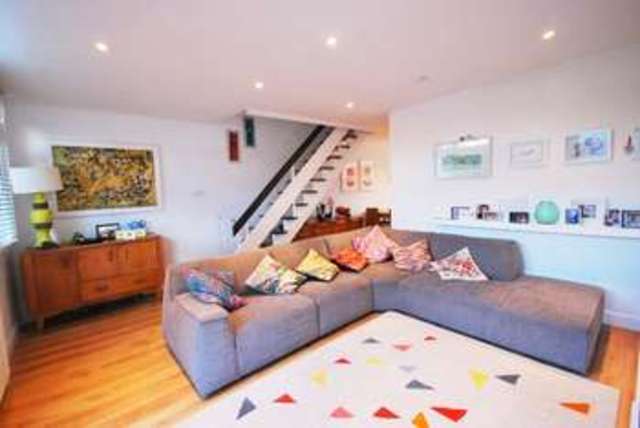 3 Bedroom Terraced For Sale on 25 Delawyk Crescent Herne Hill, SE24 9JB