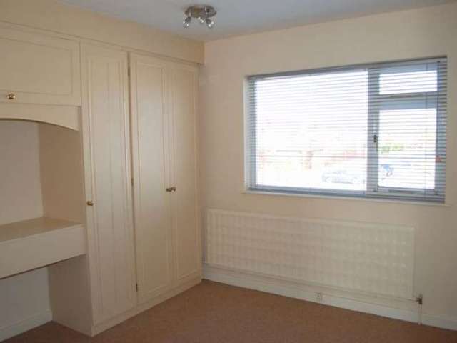 Hope Farm Precinct Ellesmere Port 2 Bedroom Flat To Rent Ch66