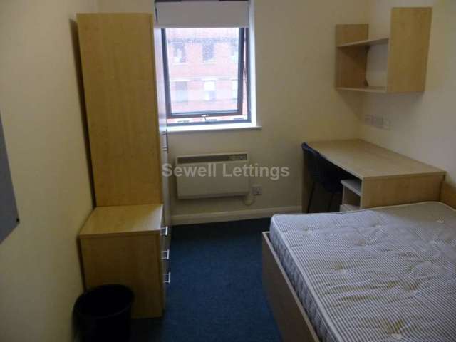 Kings Road Reading 1 bedroom House Share to rent RG1