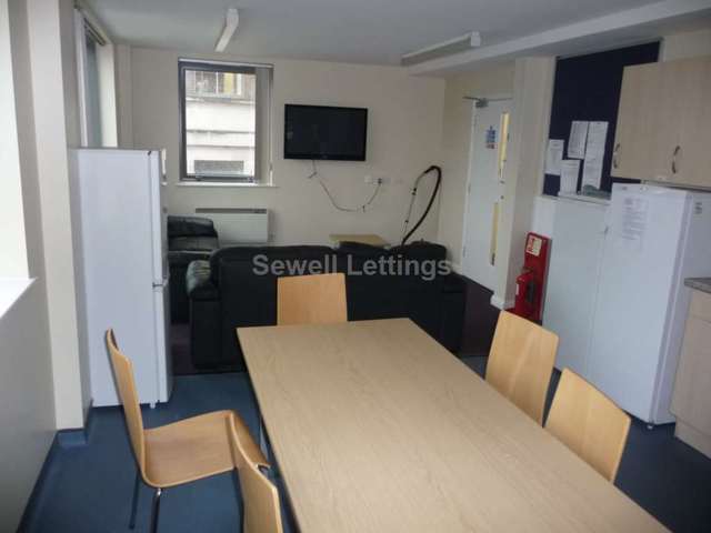 Kings Road Reading 1 bedroom House Share to rent RG1