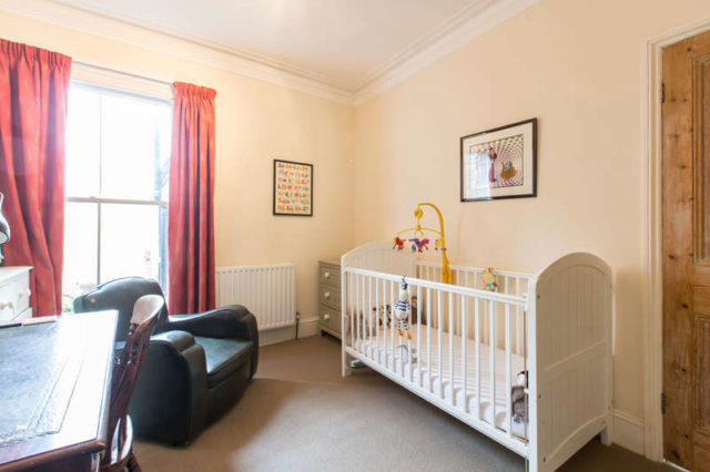 Radbourne Road Balham 3 bedroom Flat to rent SW12