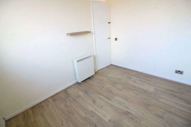 Chidham Walk Havant 2 bedroom Flat to rent PO9