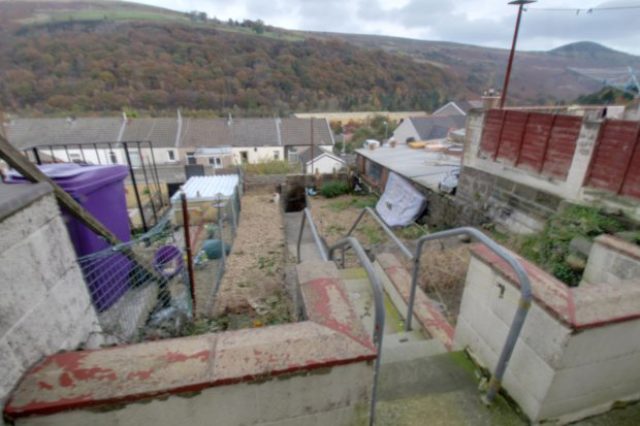 Duffryn Street Ferndale 3 bedroom Terraced for sale CF43