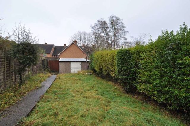 Leach Green Lane Birmingham 2 Bedroom Semi Detached To Rent B45