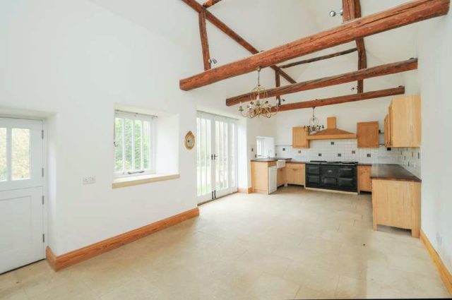 Caudle Green Cheltenham 4 bedroom Cottage for sale GL53