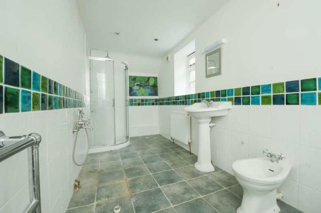 Caudle Green Cheltenham 4 bedroom Cottage for sale GL53