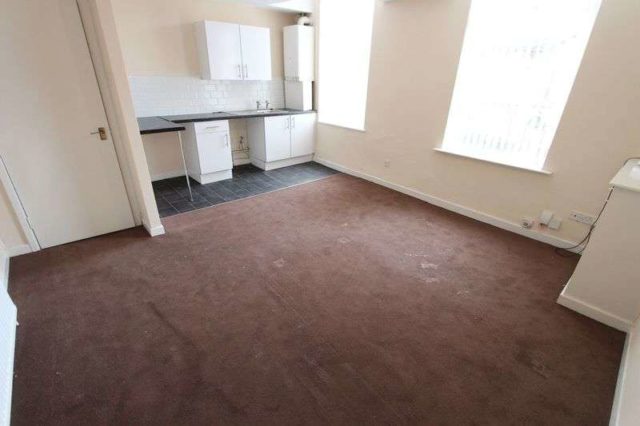 Moscow Drive Liverpool 3 bedroom Flat to rent L13