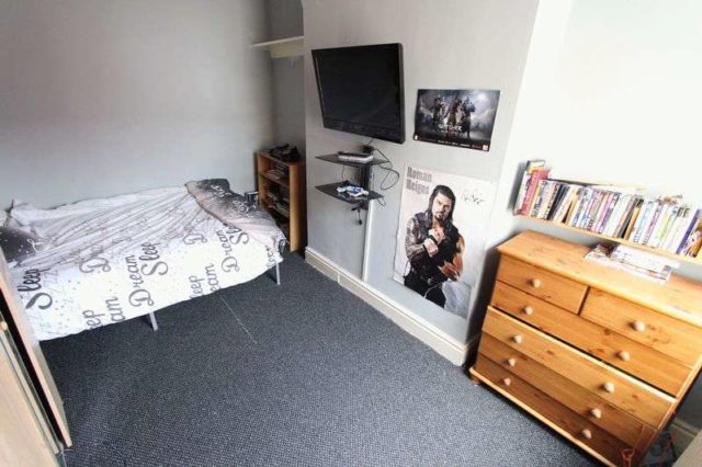 Linacre Lane Bootle 3 bedroom Terraced for sale L20