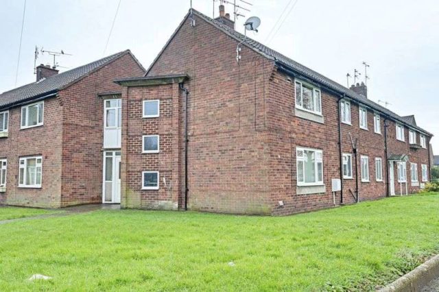 Burden Road Beverley 2 Bedroom Flat For Sale Hu17