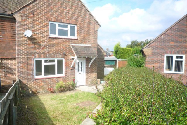Setfords Field Lewes 2 bedroom End of Terrace to rent BN8