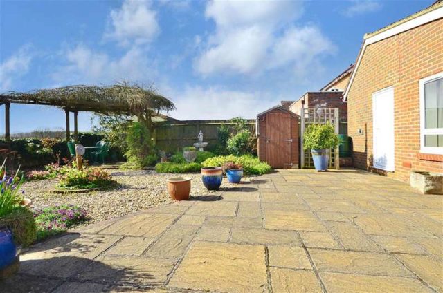 Old School Close Maidstone 3 bedroom Detached for sale ME17