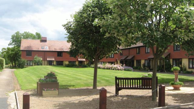 Berrow Court Worcester 2 bedroom Cottage for sale WR8