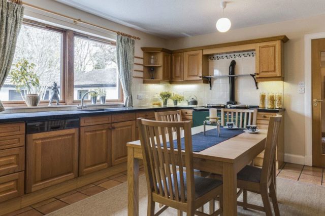 Glen Road Larbert 5 bedroom Detached for sale FK5