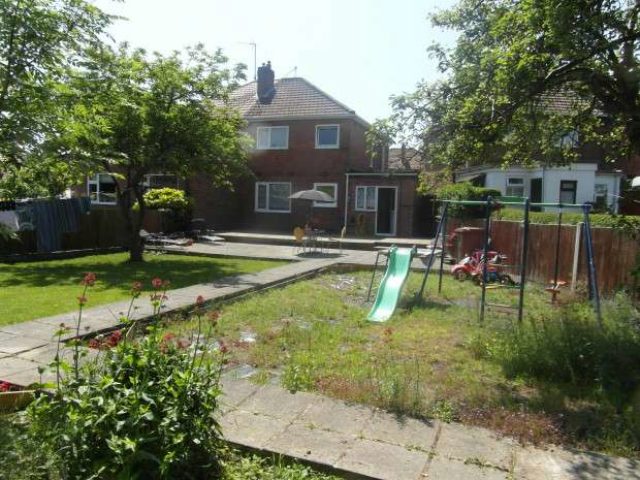 Pear Tree Crescent Derby 3 bedroom Semi-Detached for sale DE23