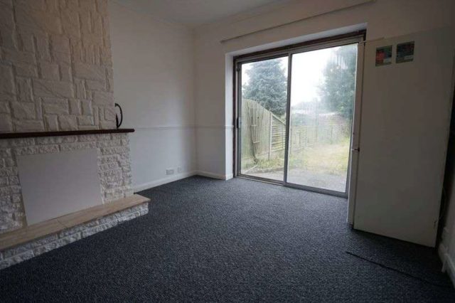 Bennetts Castle Lane Dagenham 3 Bedroom Terraced To Rent Rm8