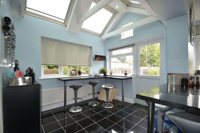 Avery Hill Road Bexley 3 bedroom Semi-Detached to rent SE9