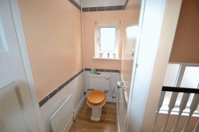 Avery Hill Road Bexley 3 bedroom Semi-Detached to rent SE9