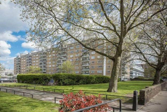 Churchill Gardens City of Westminster 1 bedroom Flat for sale SW1V