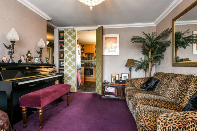 Layard Square Canada Water 2 bedroom Flat for sale SE16