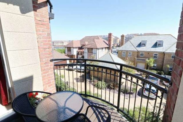 Christchurch Place Eastbourne 3 bedroom Apartment for sale BN23
