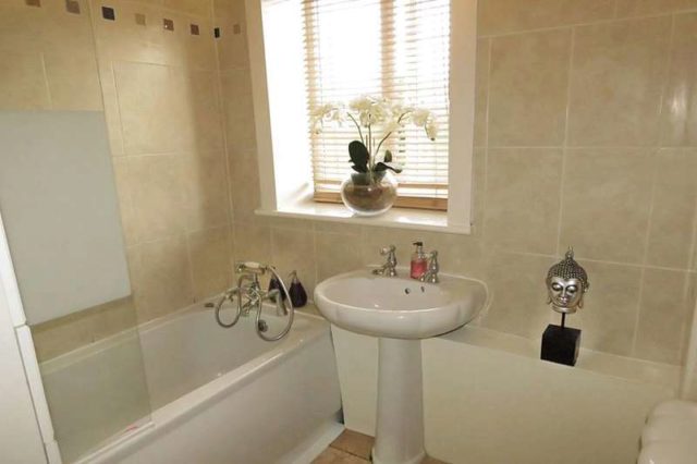 Stanks Drive Leeds 2 bedroom Semi-Detached for sale LS14
