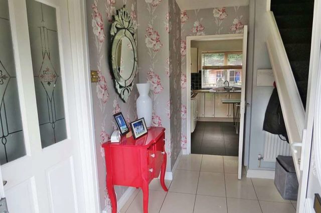 Stanks Drive Leeds 2 bedroom Semi-Detached for sale LS14